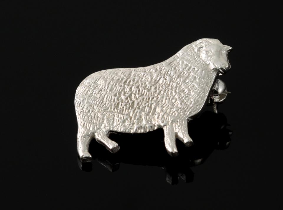 Sheep Brooch – Shetland Jewellery